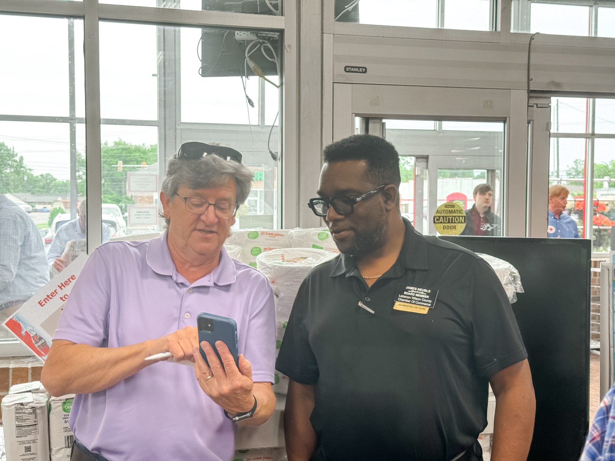 Mike’s Foodland Ribbon Cutting – Lebanon Wilson County Chamber of Commerce